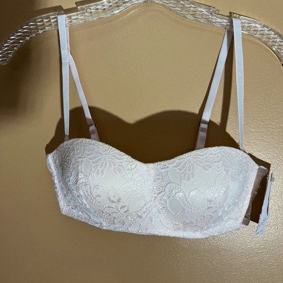 Jessica Simpson | Intimates & Sleepwear | Jessica Simpson Bra Size 34b ...